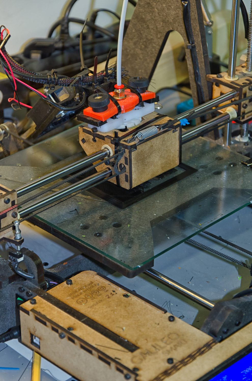 Experimental 3d printer in the laboratory - Littlegate Publishing