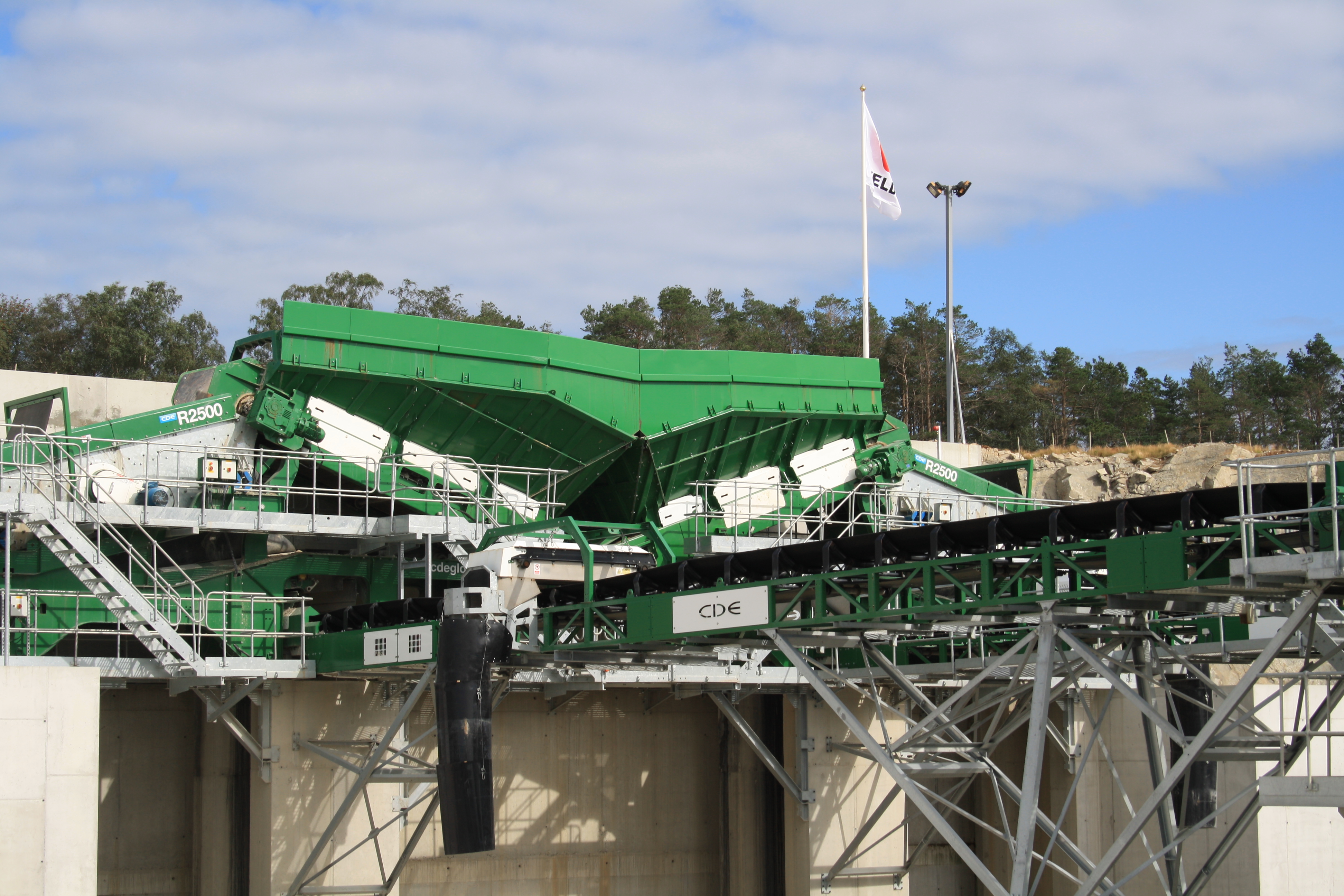 Largest in the world - The CDE 300tph washing plant for C & D waste ...