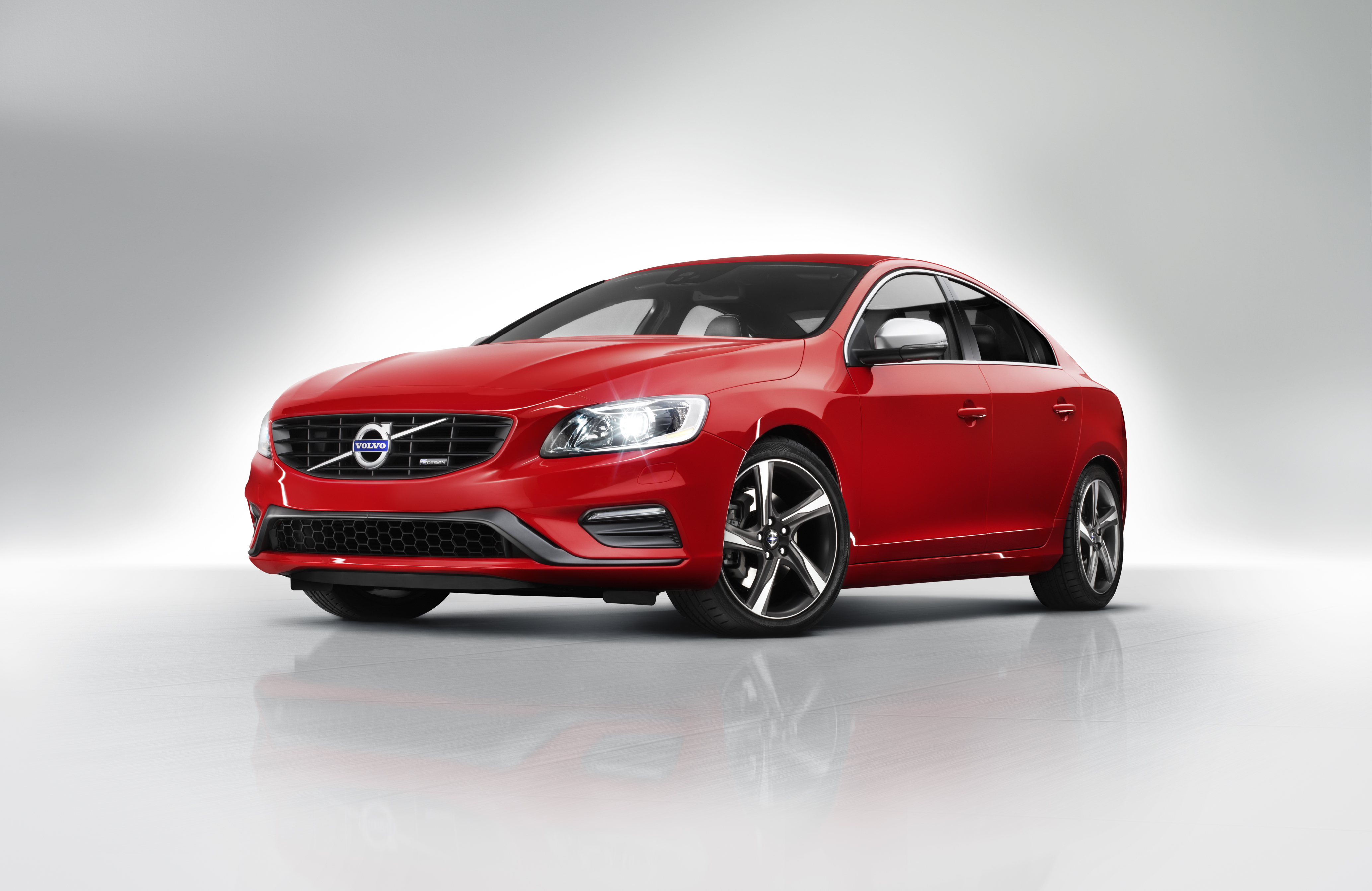 volvo images 1 - Littlegate Publishing