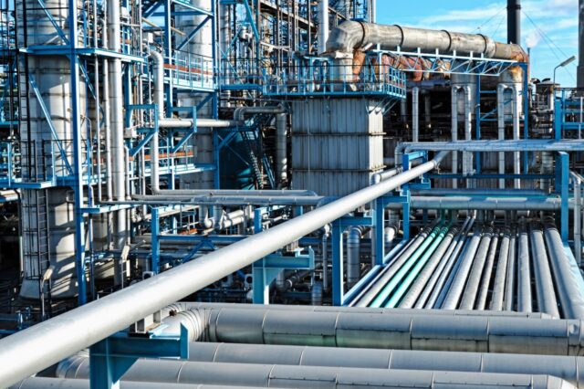 Marathon Petroleum Corporation: Leading Refining Services - Littlegate ...