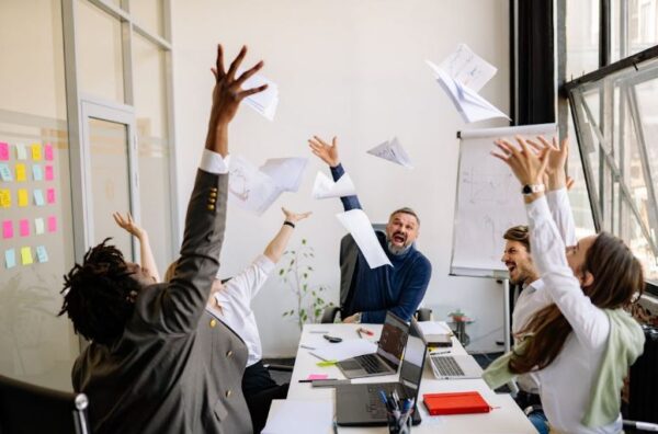 10 Ways to Motivate Your Team - Littlegate Publishing