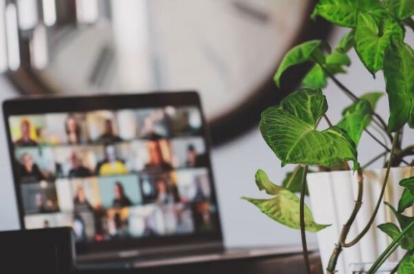 The Future of Work: Managing Hybrid Teams Effectively - Littlegate ...